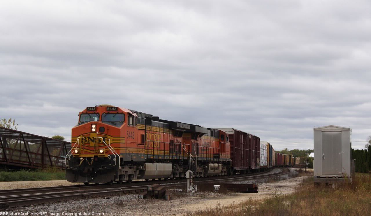 BNSF 5443